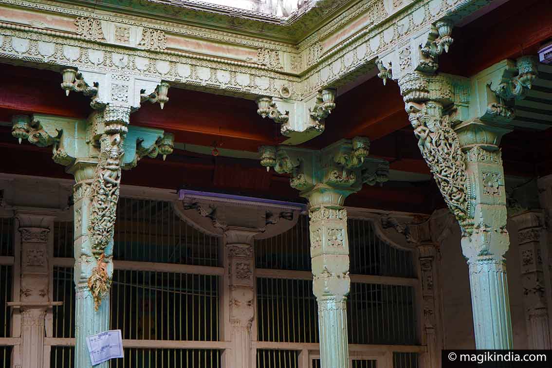 Ahmedabad, the city of 'pols', Gujarat - MAGIK INDIA