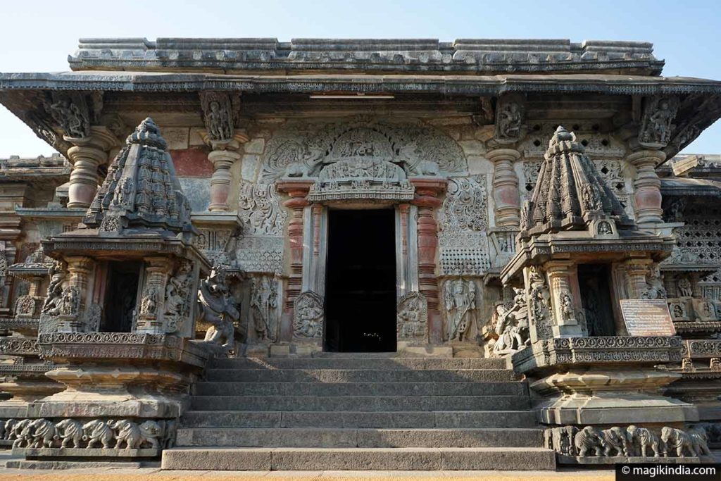 Beluru (Belur), la cité du "beau Vishnou" - MAGIK INDIA