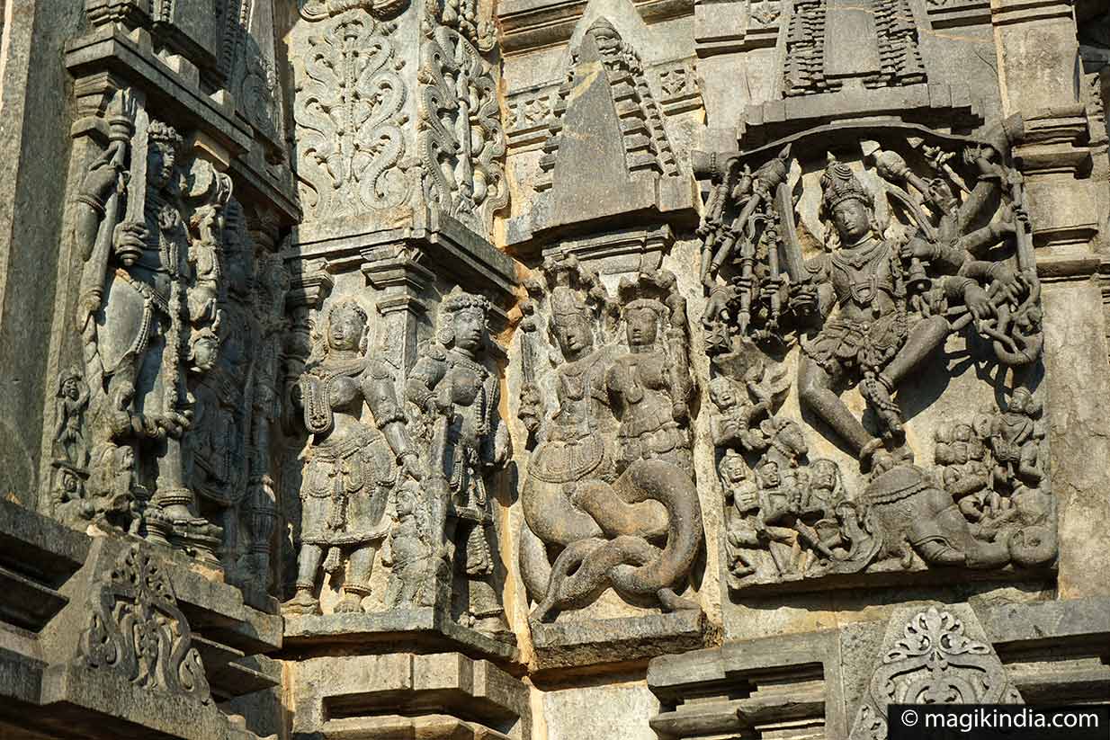 Belur (Beluru), city of the "handsome Vishnu" - MAGIK INDIA