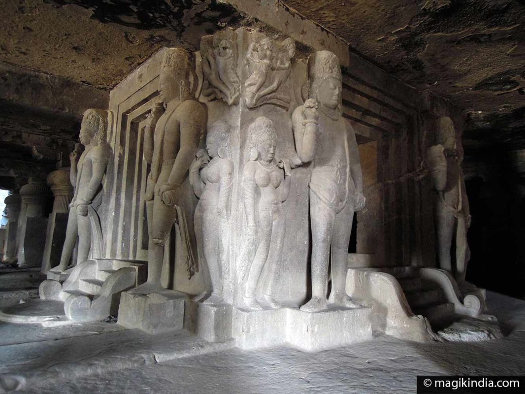 Ellora caves, the wonders of Maharashtra - MAGIK INDIA