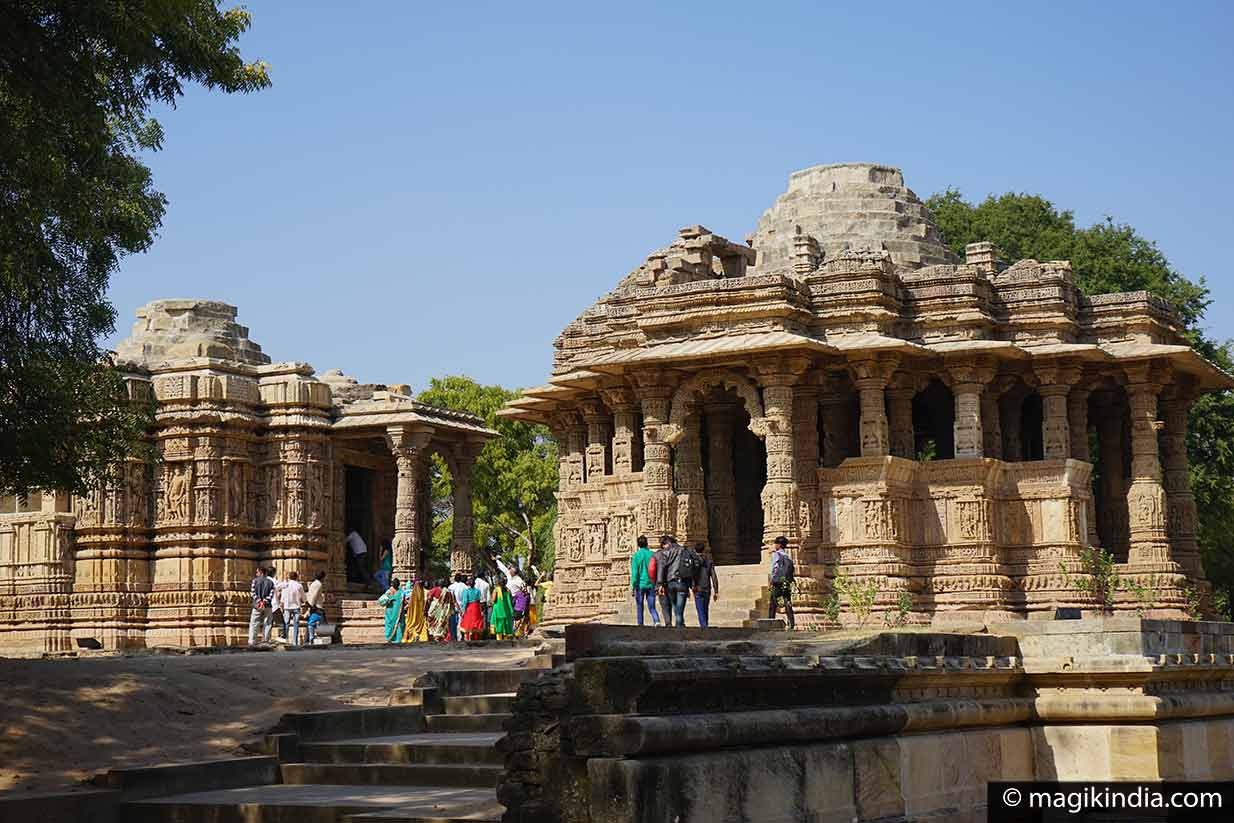 Modhera, le majestueux temple du soleil du Gujarat - MAGIK INDIA