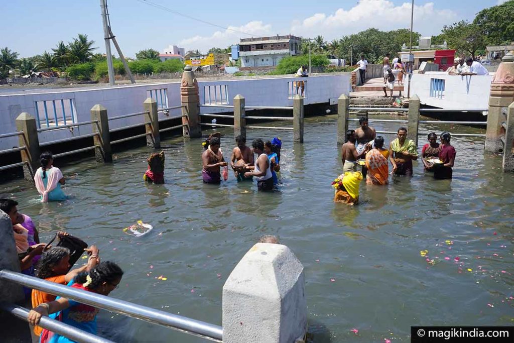 Navapashanam, the nine planets temple - MAGIK INDIA