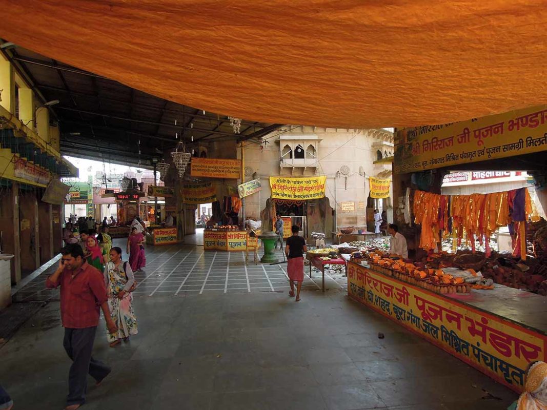 Govardhan, the sacred hill of Lord Krishna - MAGIK INDIA