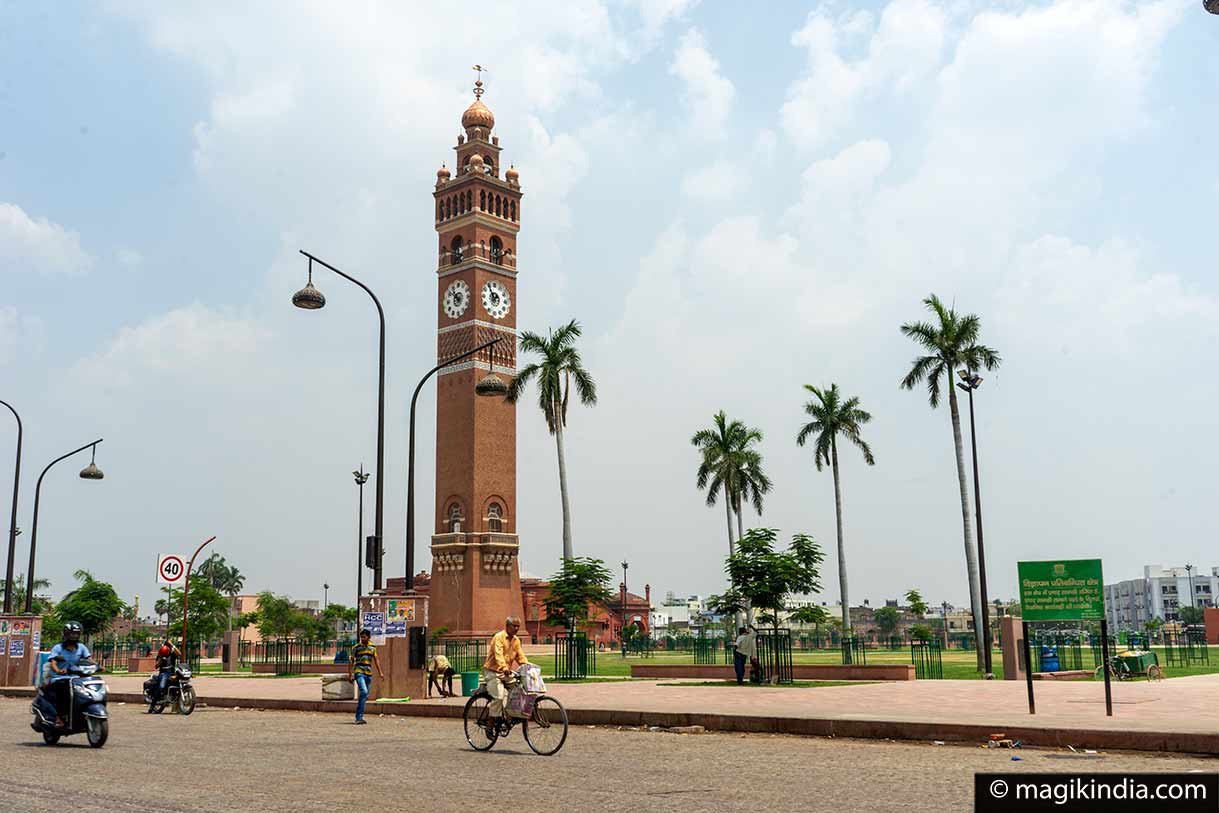 Lucknow, the city of Nawabs and Tehzeeb - MAGIK INDIA
