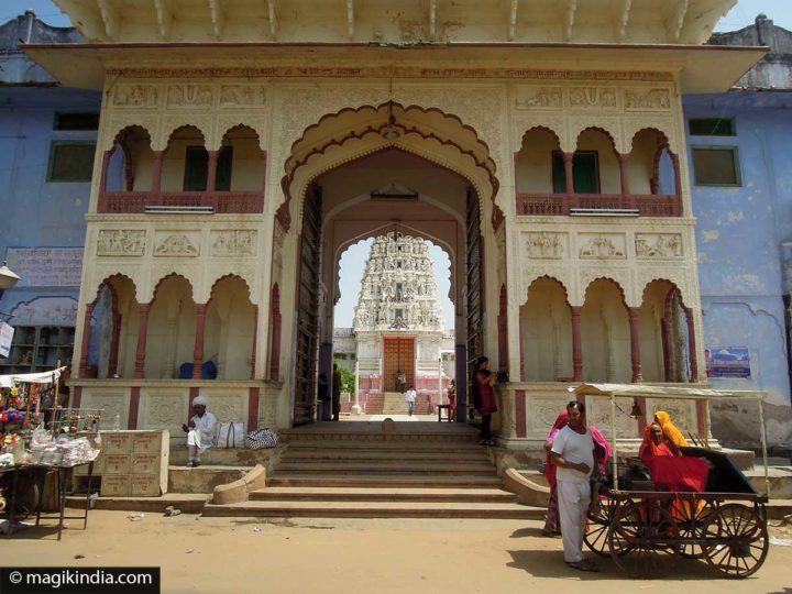 Pushkar, the abode of lord Brahma - MAGIK INDIA