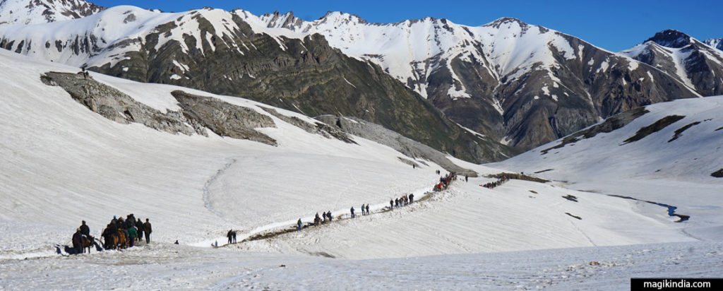 Amarnath, pilgrimage to the ice lingam - MAGIK INDIA