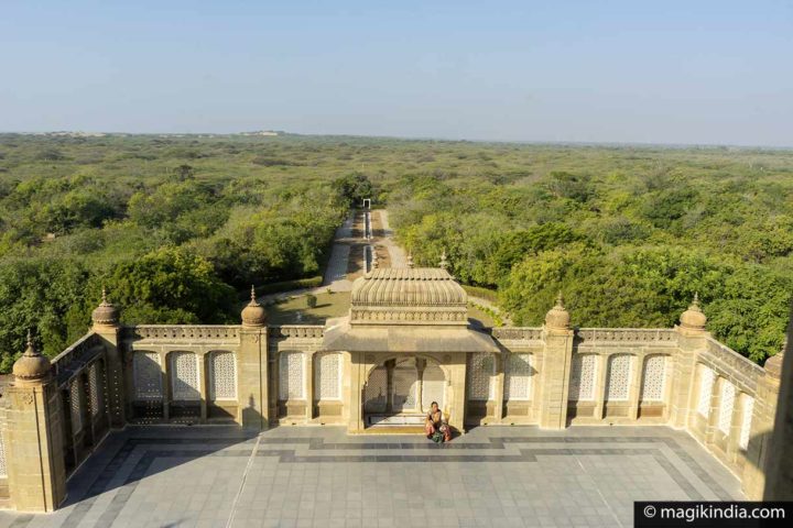 Mandvi, the sea at the end of the Kutch journey - MAGIK INDIA