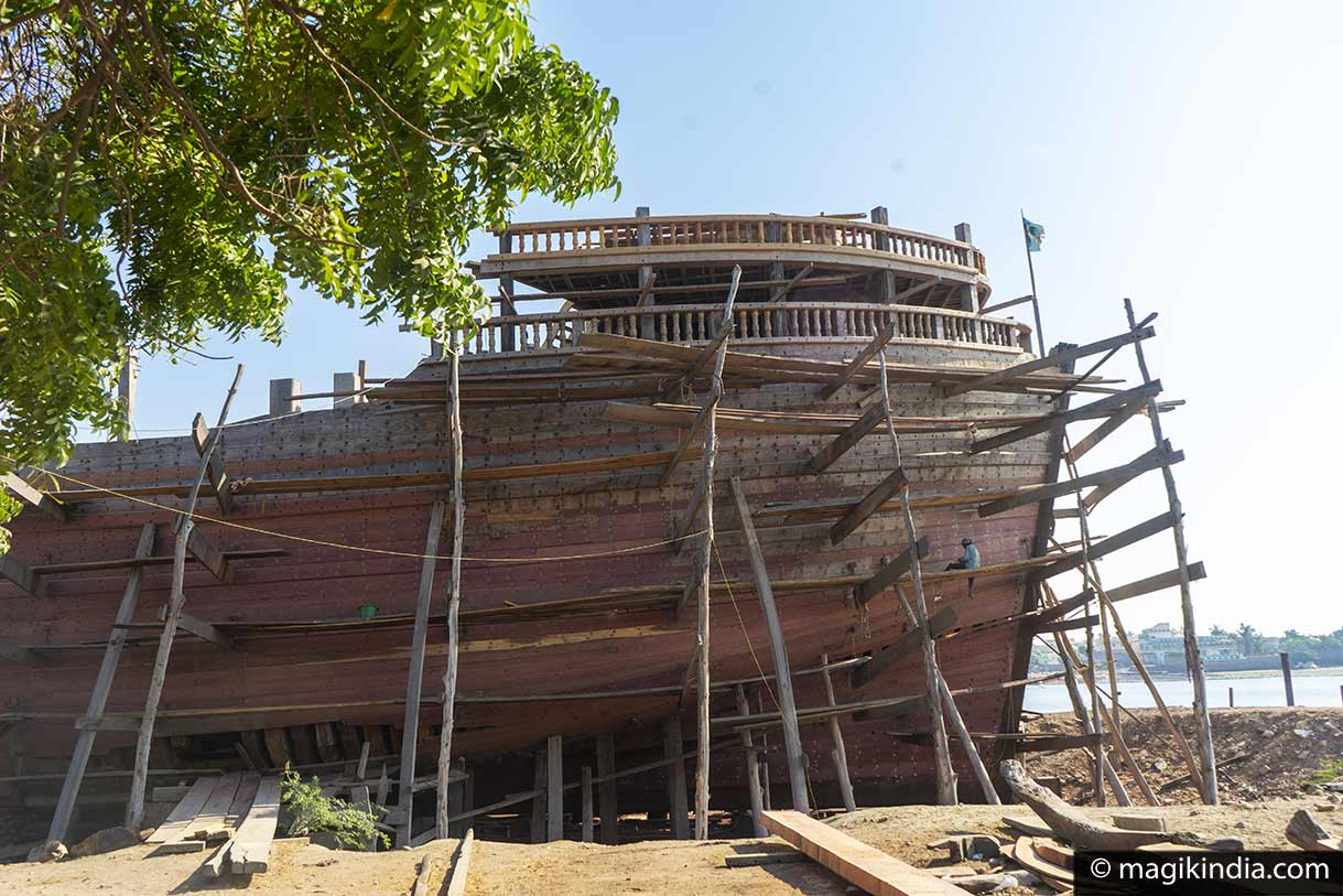 Mandvi, the sea at the end of the Kutch journey - MAGIK INDIA