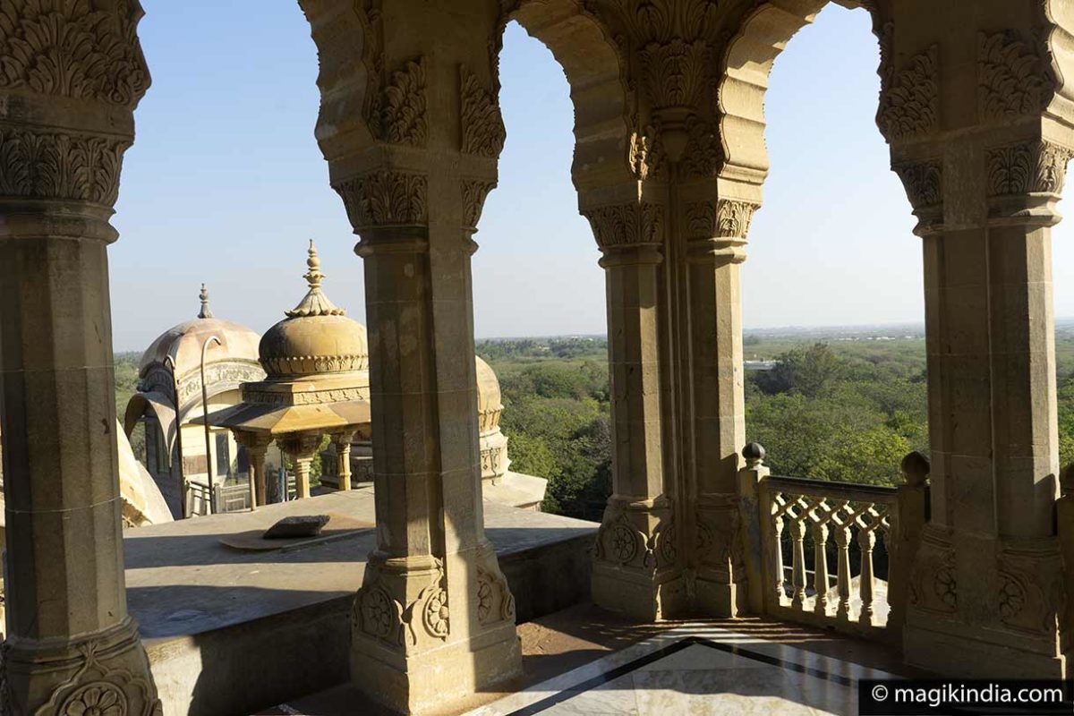 Mandvi, the sea at the end of the Kutch journey - MAGIK INDIA