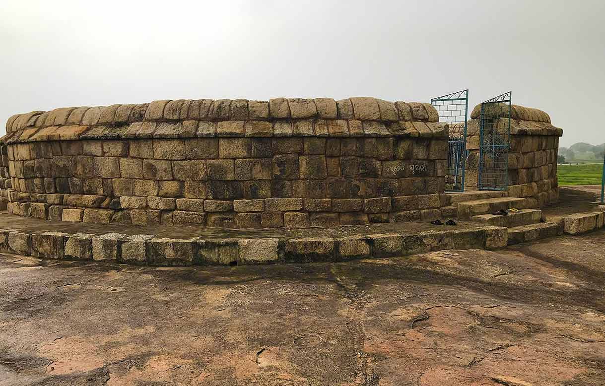 The intriguing temples of the 64 Yoginis - MAGIK INDIA