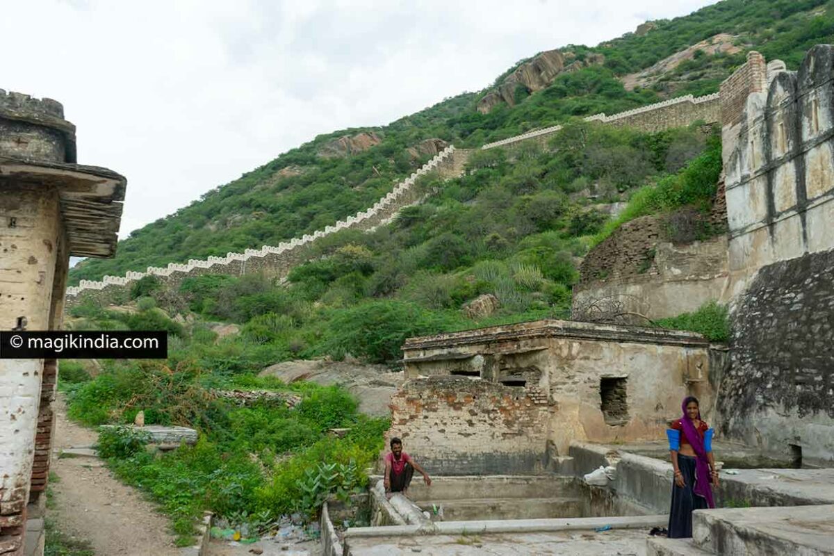 Sarneshwar Mahadev, the temple-fort of Sirohi - MAGIK INDIA