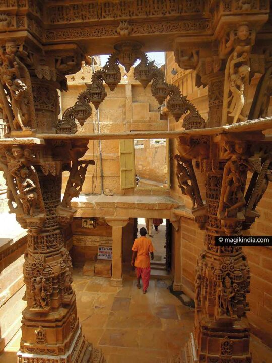 The Toran Marana of Rajasthan - MAGIK INDIA