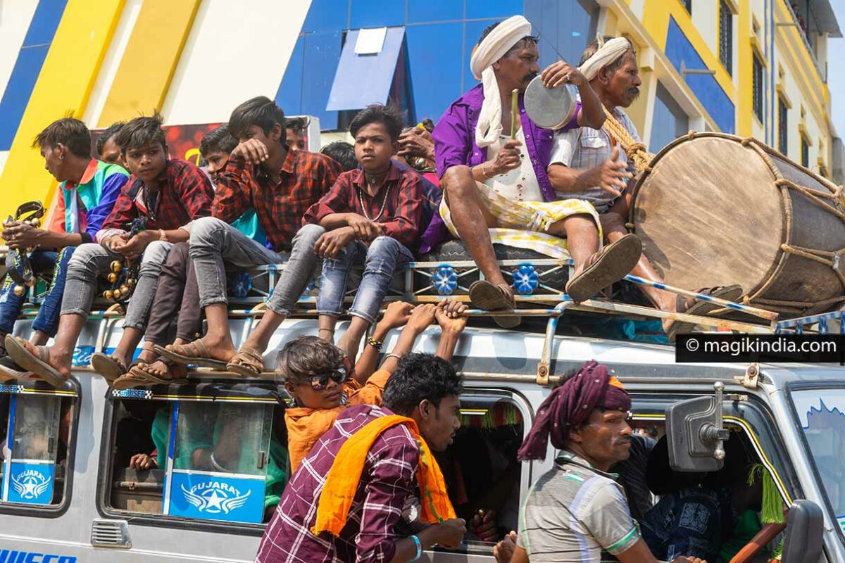 Bhagoria, the spring festival of the Rathwas - MAGIK INDIA