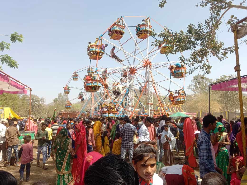 Bhagoria, the spring festival of the Rathwas - MAGIK INDIA