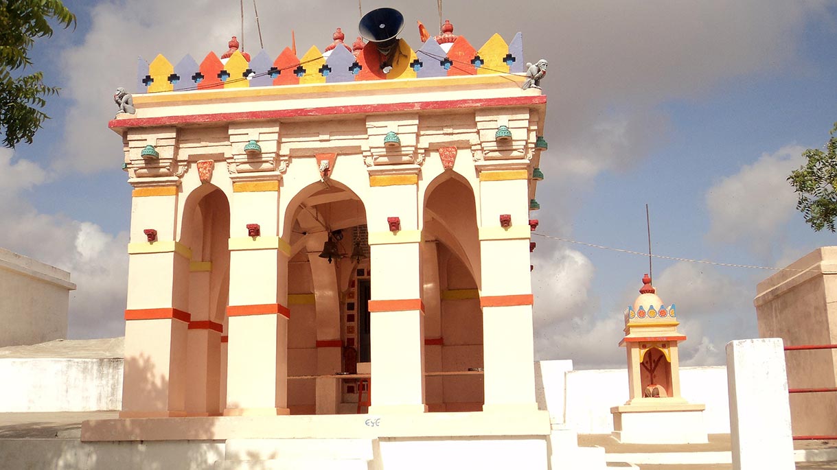 Than Jagir, the monastery of Kanphata yogis - MAGIK INDIA