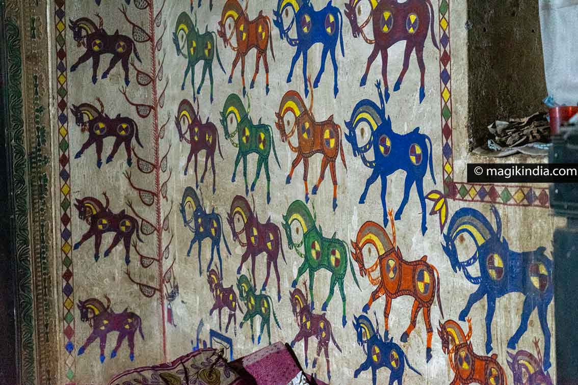 Pithora, the art ritual of Rathwa people - MAGIK INDIA