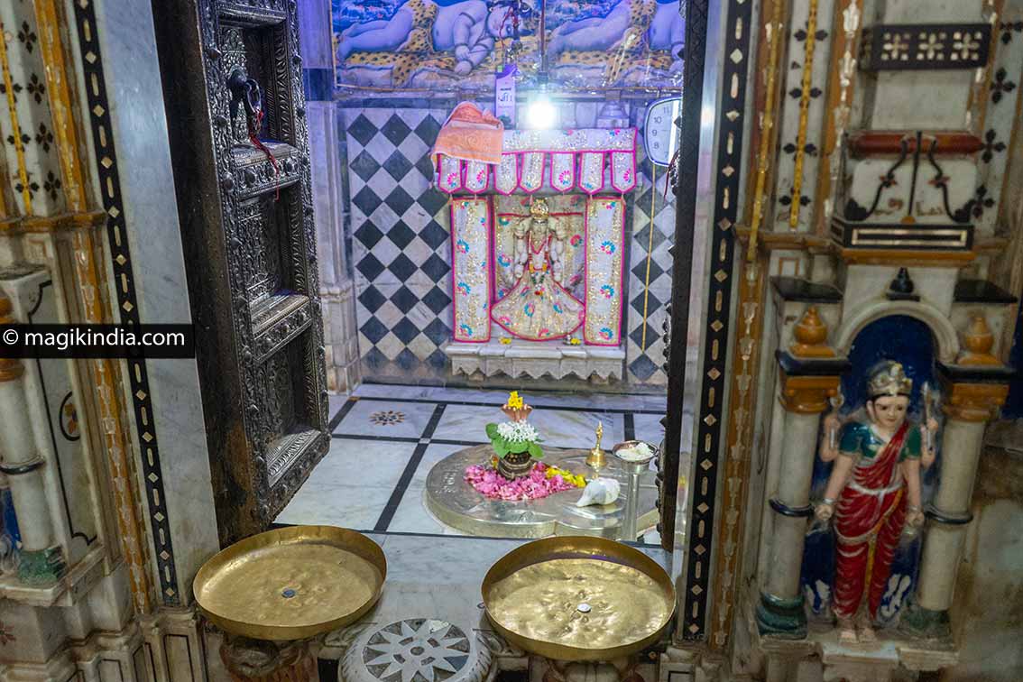 Sayla, city of the Jhalas - MAGIK INDIA