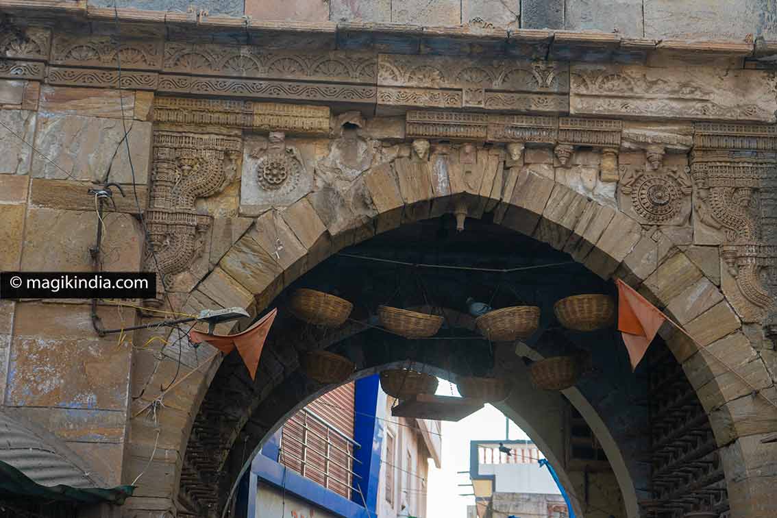 Sayla, city of the Jhalas - MAGIK INDIA