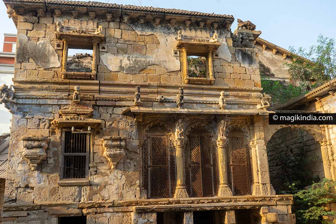 Sayla, city of the Jhalas - MAGIK INDIA