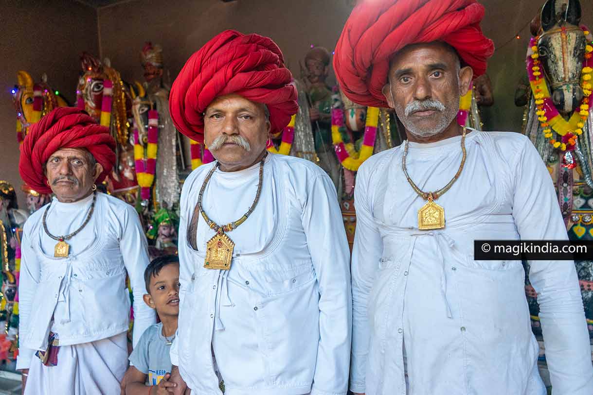 Momaji, the temples of the Rabari Raikas - MAGIK INDIA