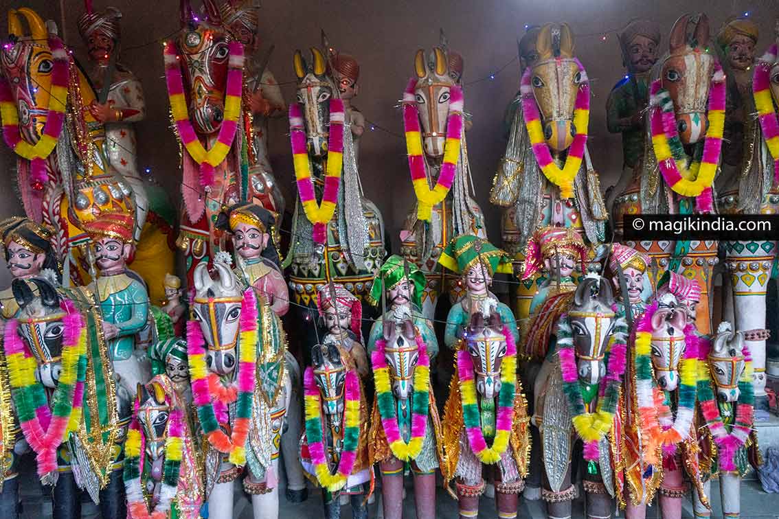 Momaji, the temples of the Rabari Raikas - MAGIK INDIA