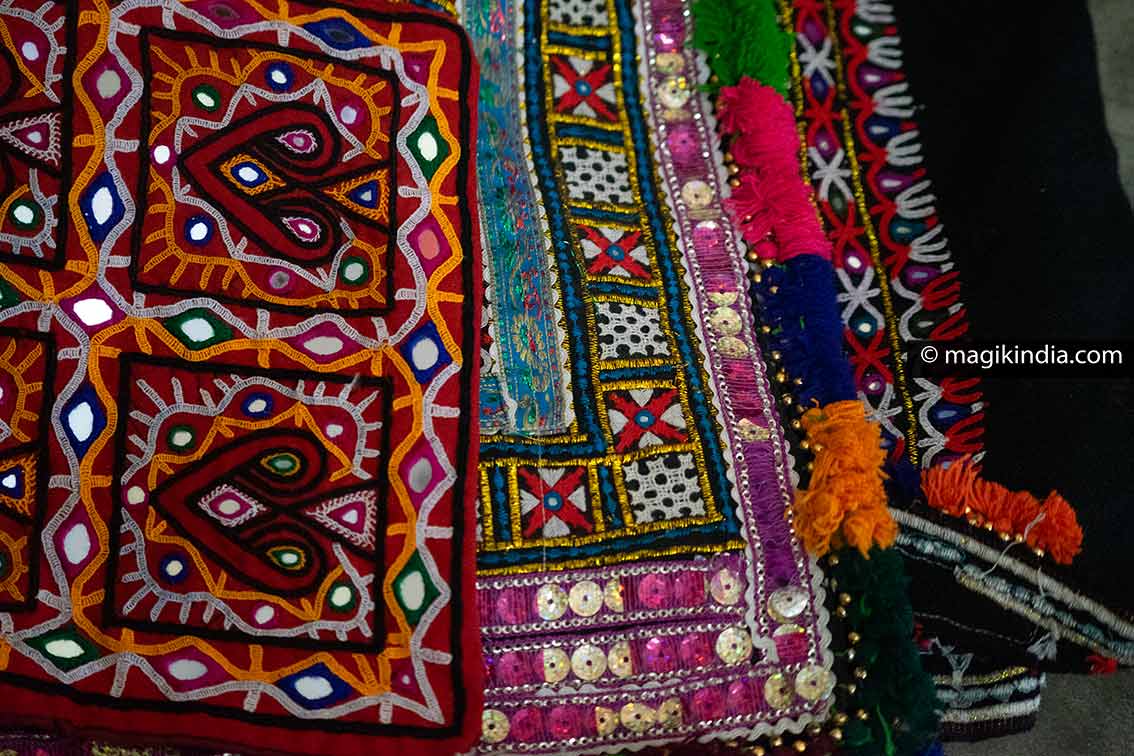 Jakh Botera, the 72 white knights of Kutch - MAGIK INDIA