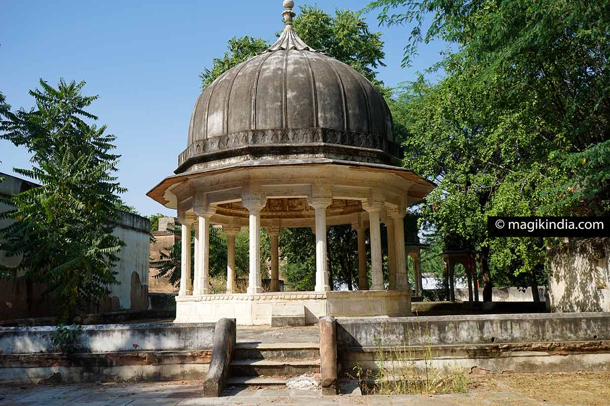 Parasrampura, the oldest frescoes of Shekhawati - MAGIK INDIA